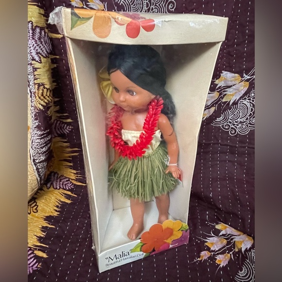 Vintage | Toys | Vintage 972 Malia Hawaiian Doll Anekona Hawaii Wahine ...